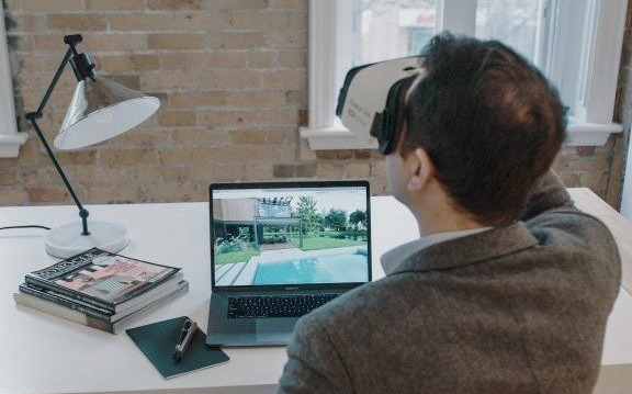 VR for Business: 5 Tips for Introducing VR to your Clients